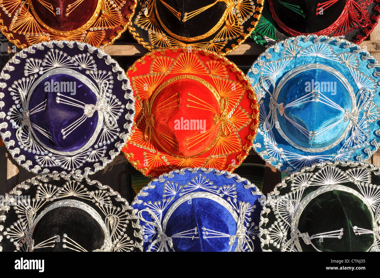 Colorful Mexican Sombrero Stock Photo - Alamy