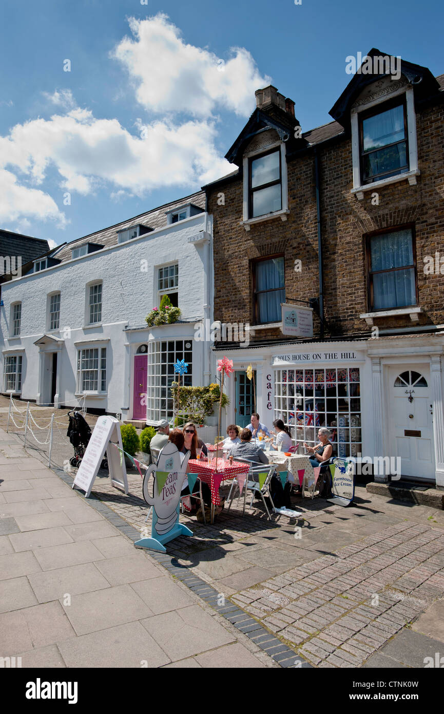 Harrow london hi-res stock photography and images - Alamy
