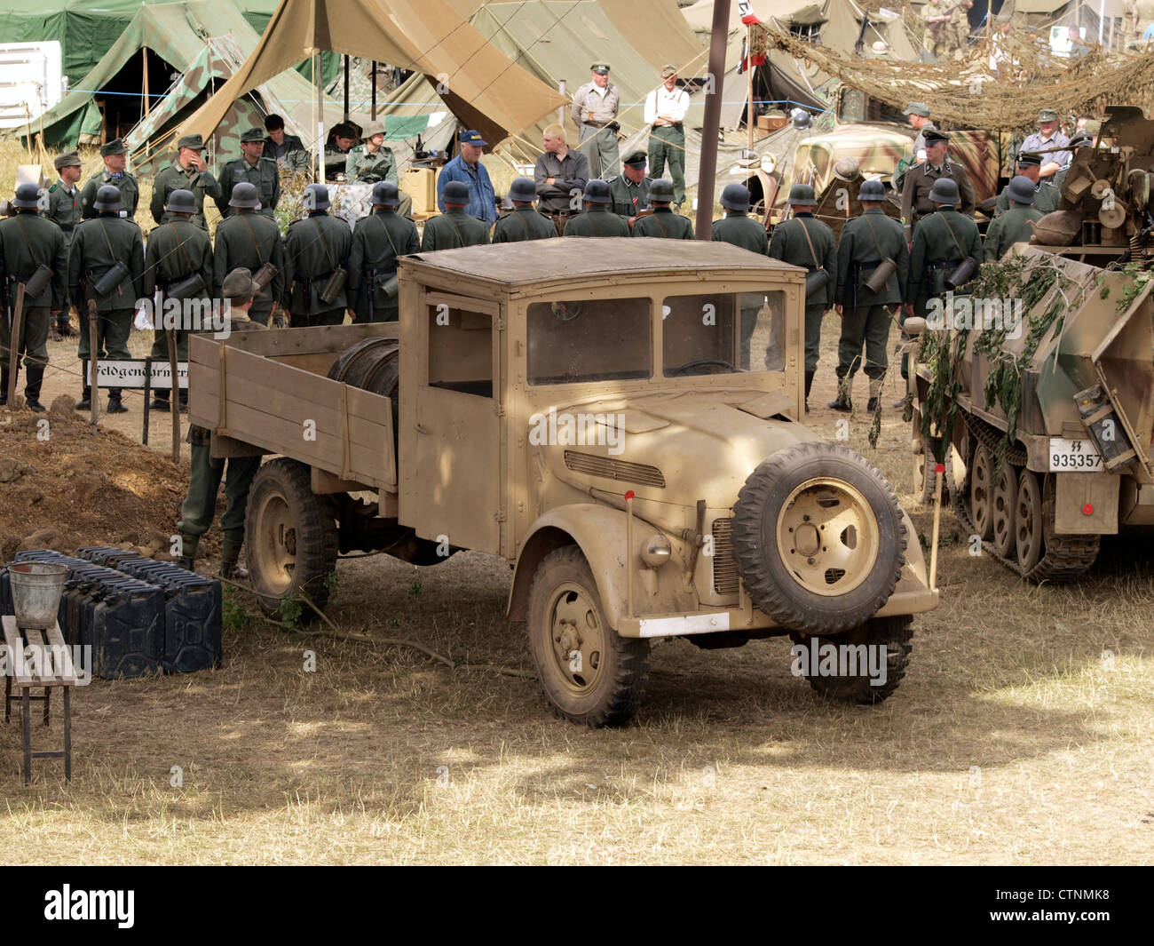 Austrian force hi-res stock photography and images - Alamy