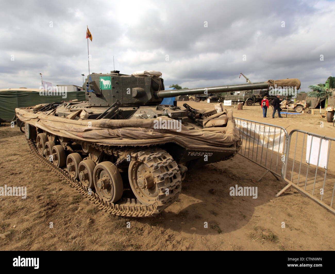 The Valentine Mk IX DD (Duplex Drive) was a British amphibious tank ...
