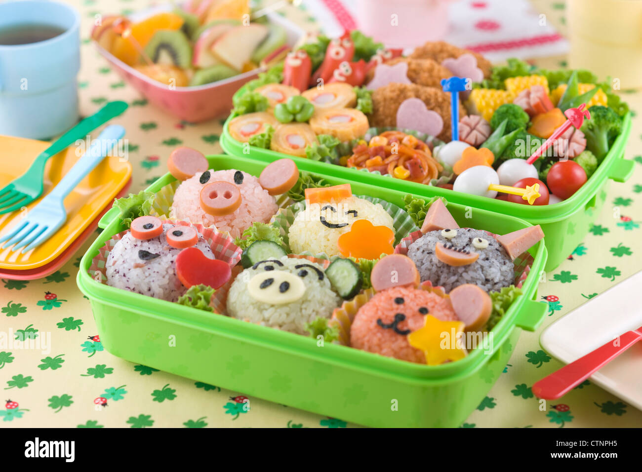 Bento box animal hi-res stock photography and images - Alamy