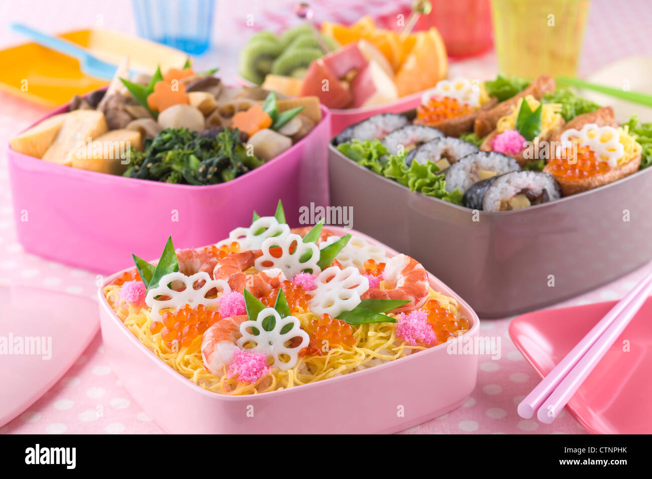 Hanami bento hi-res stock photography and images - Alamy