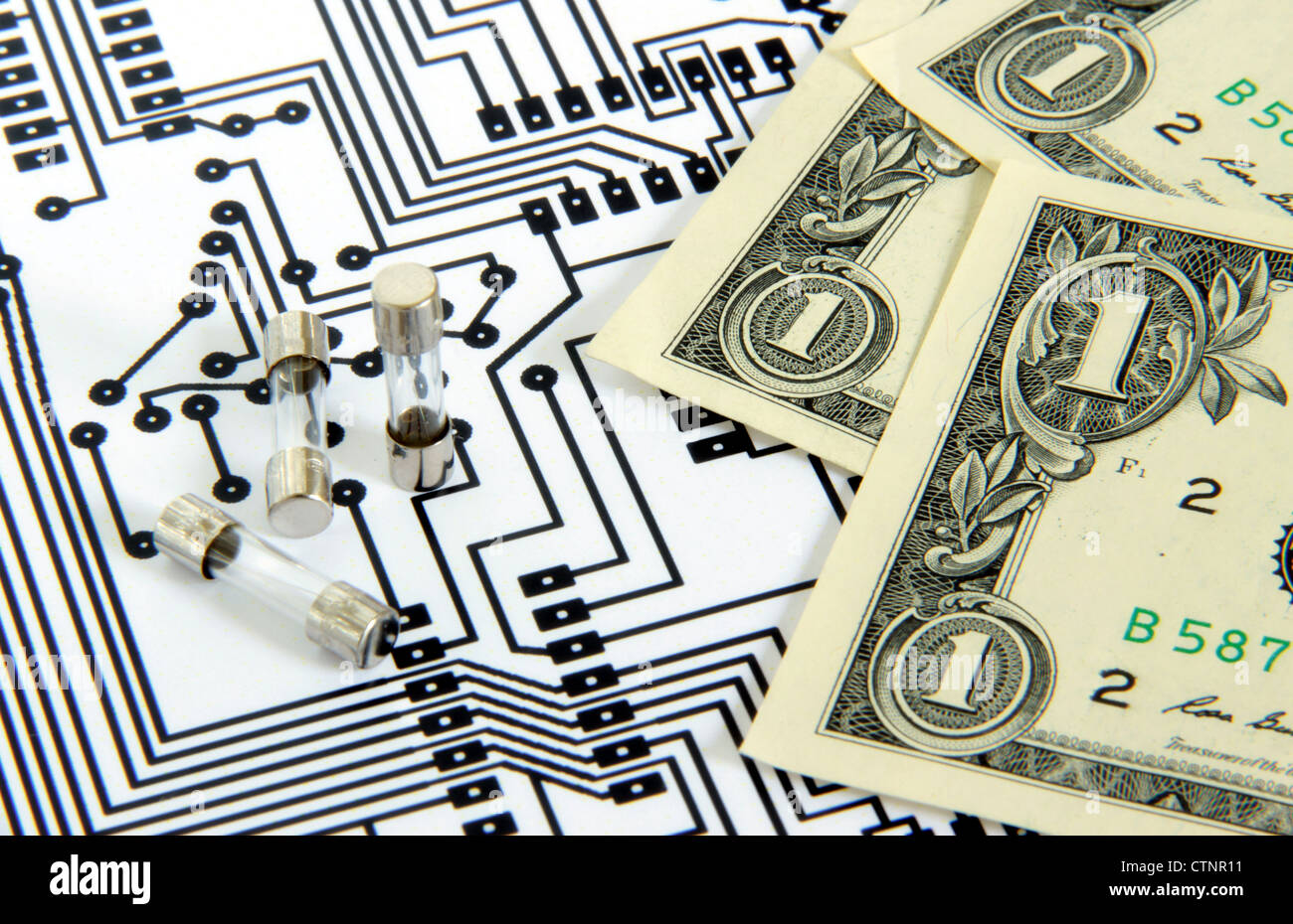 Line electronic circuit power hi-res stock photography and images - Alamy