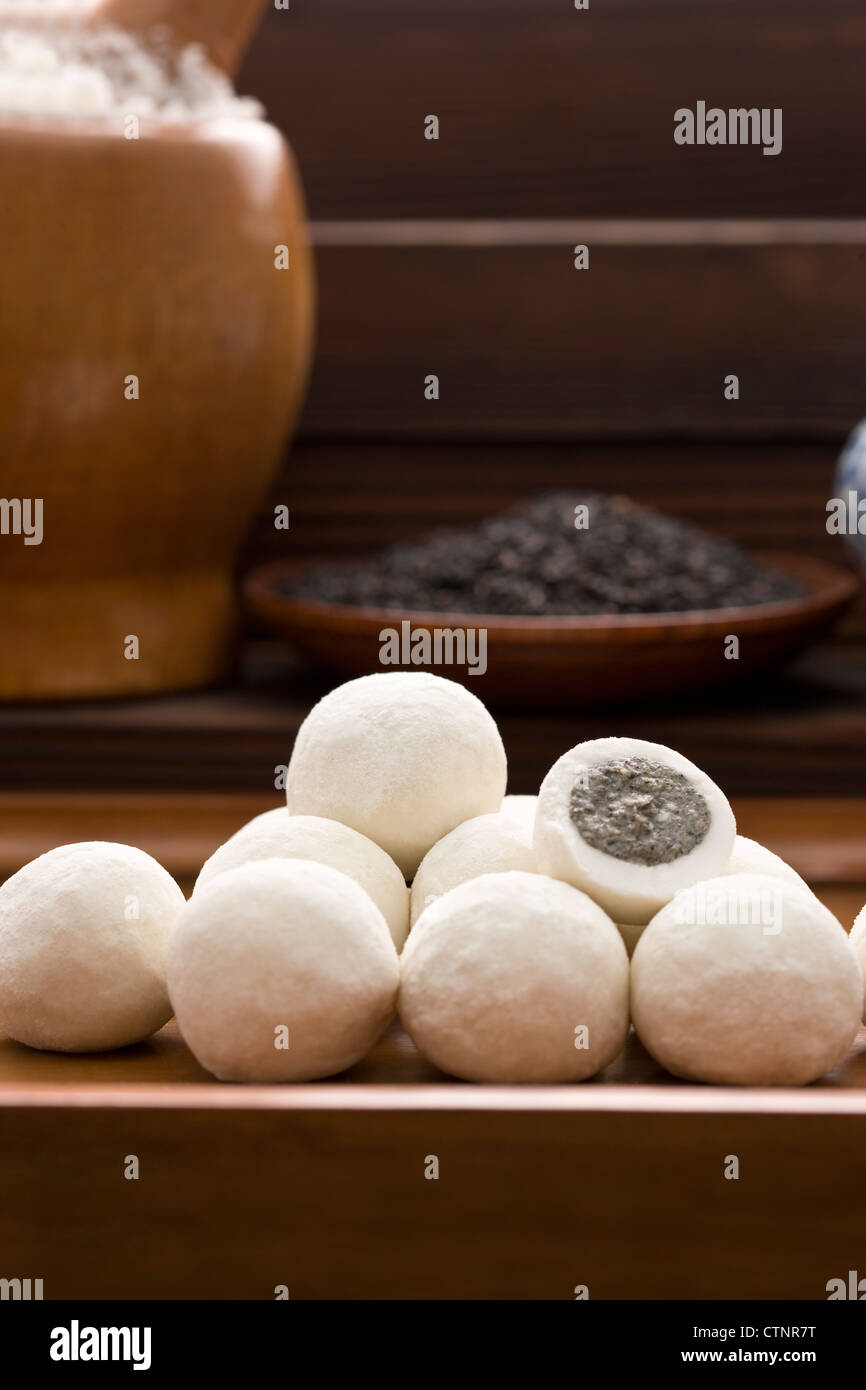 Dumpling and its ingredients Stock Photo - Alamy
