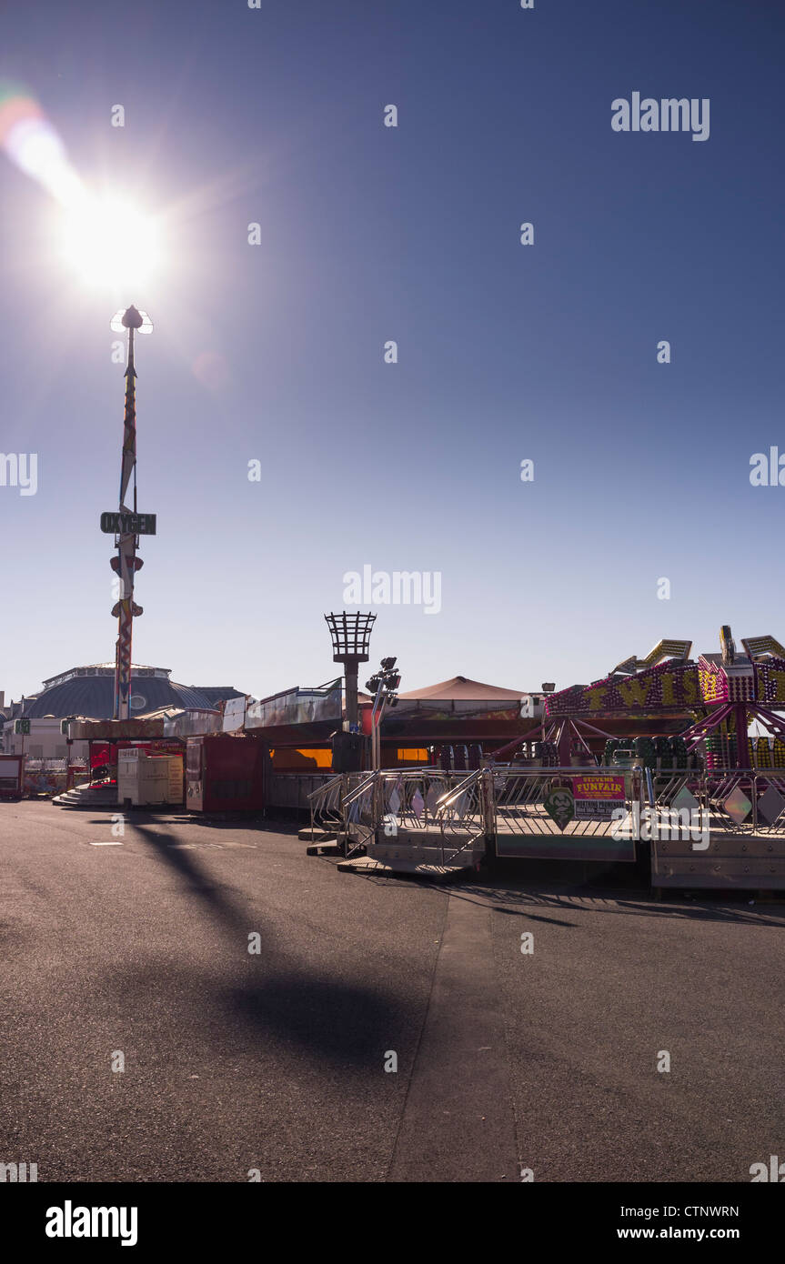 Worthing seafront hi-res stock photography and images - Alamy