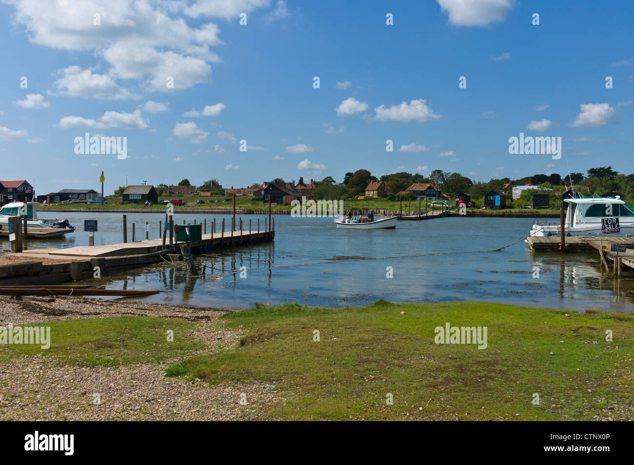 Boats walberswick hi-res stock photography and images - Alamy