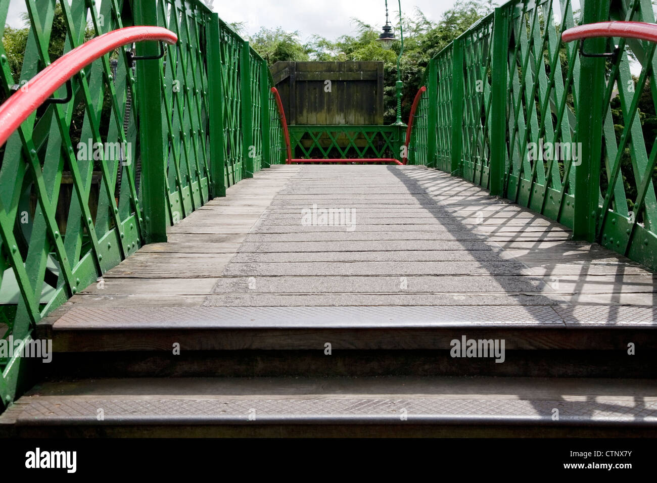 Wooden and Metal Railway Bridge Stock Photo - Alamy