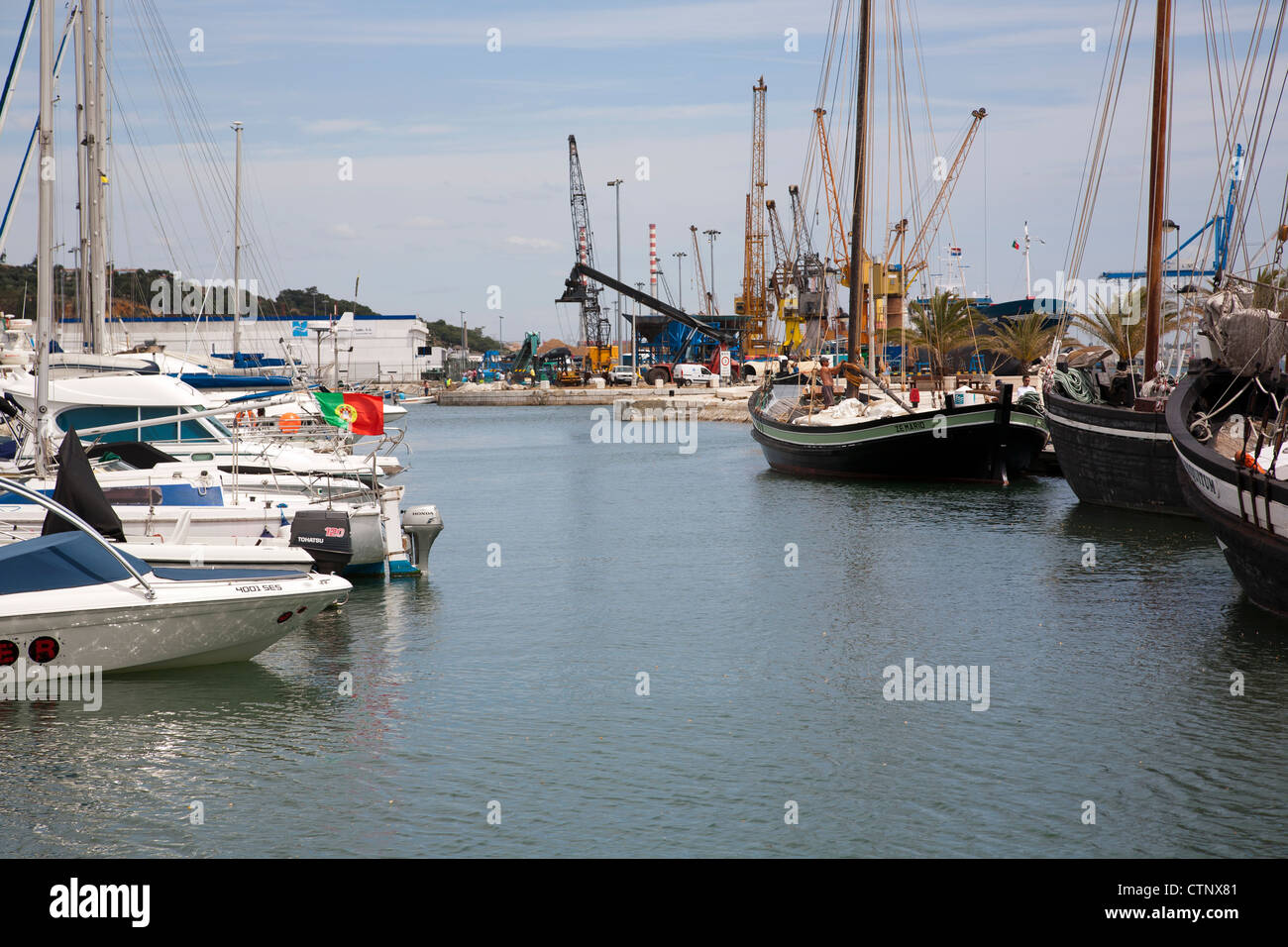 Port of setubal hi-res stock photography and images - Alamy