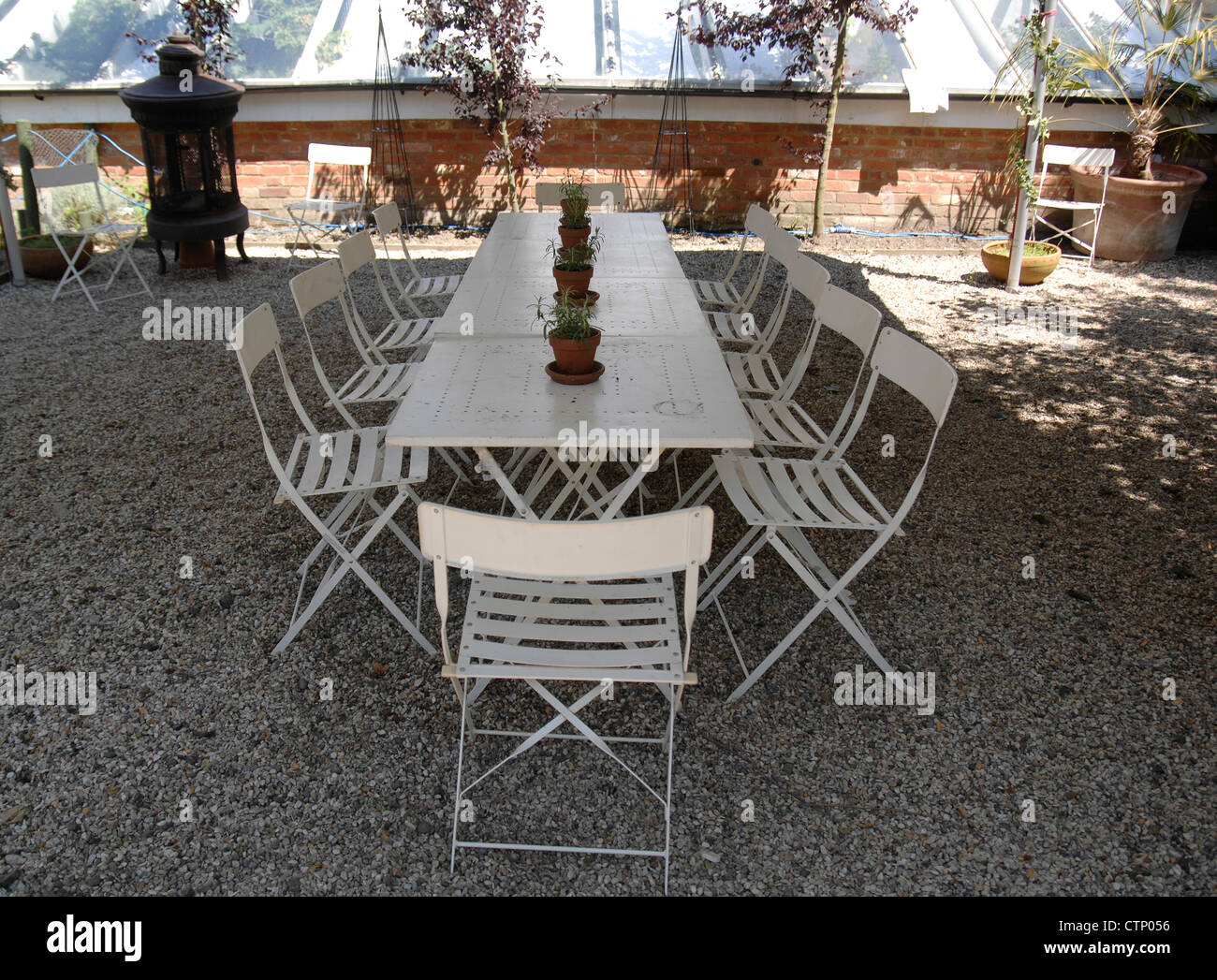 Eating al fresco Stock Photo - Alamy