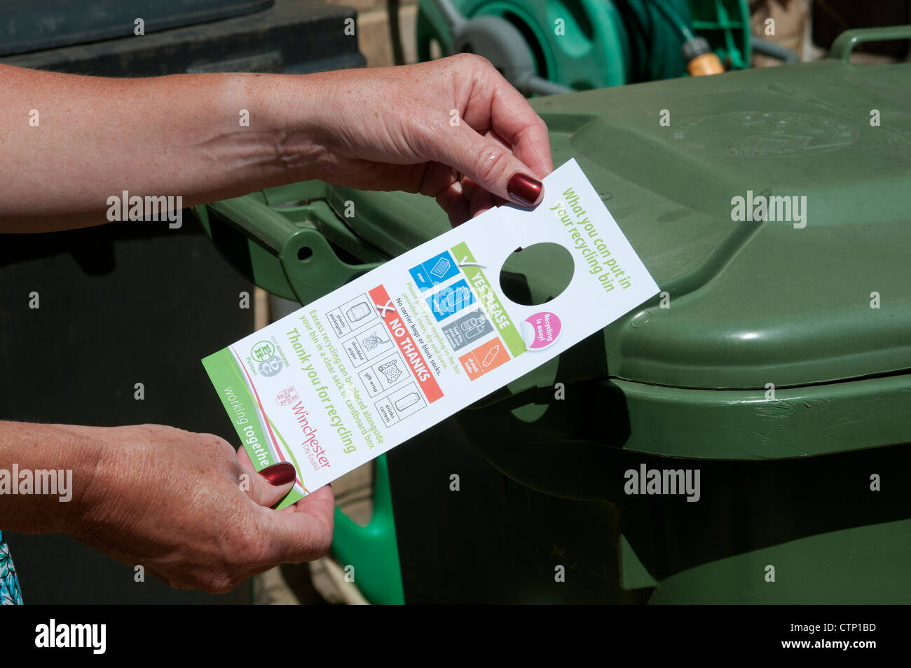 Recycling bin instructions for recyclables hi-res stock photography and ...