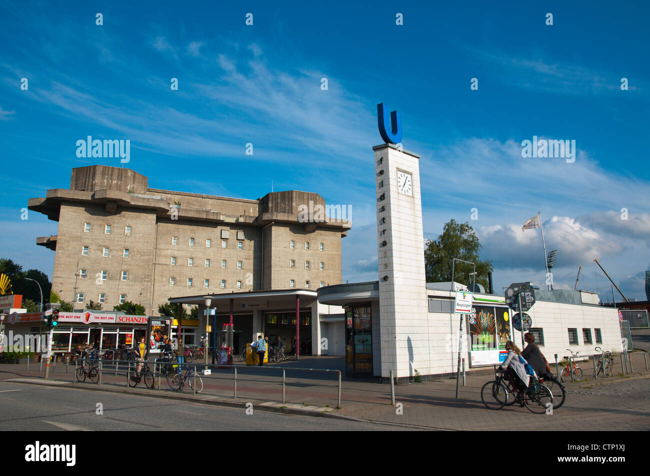 Feldstrasse hi-res stock photography and images - Alamy