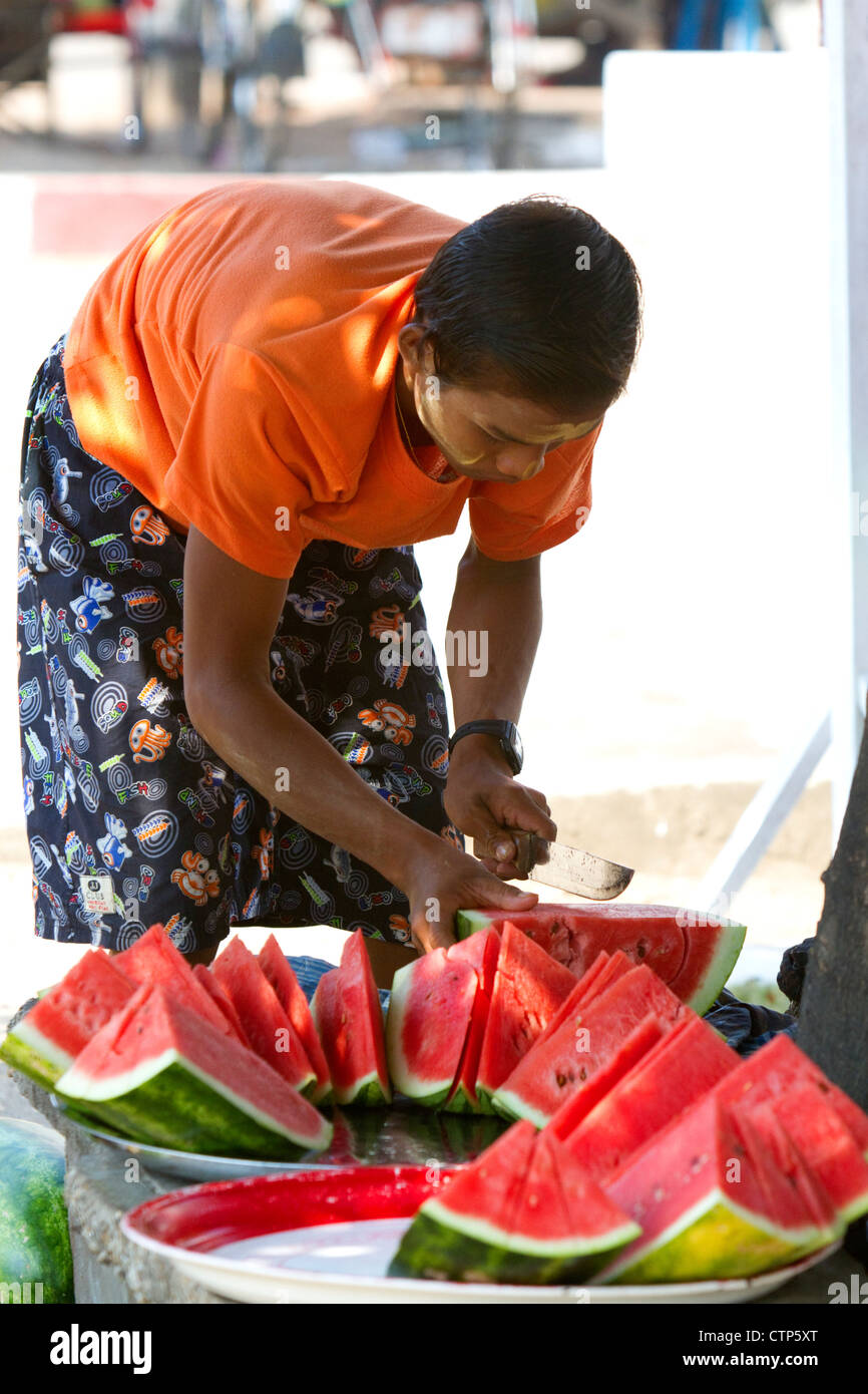 Watermelon vendor hi-res stock photography and images - Alamy