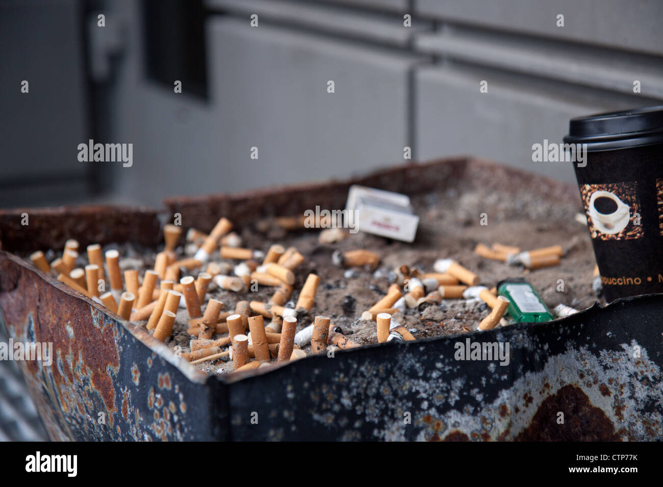 cigarettes in trash Stock Photo - Alamy