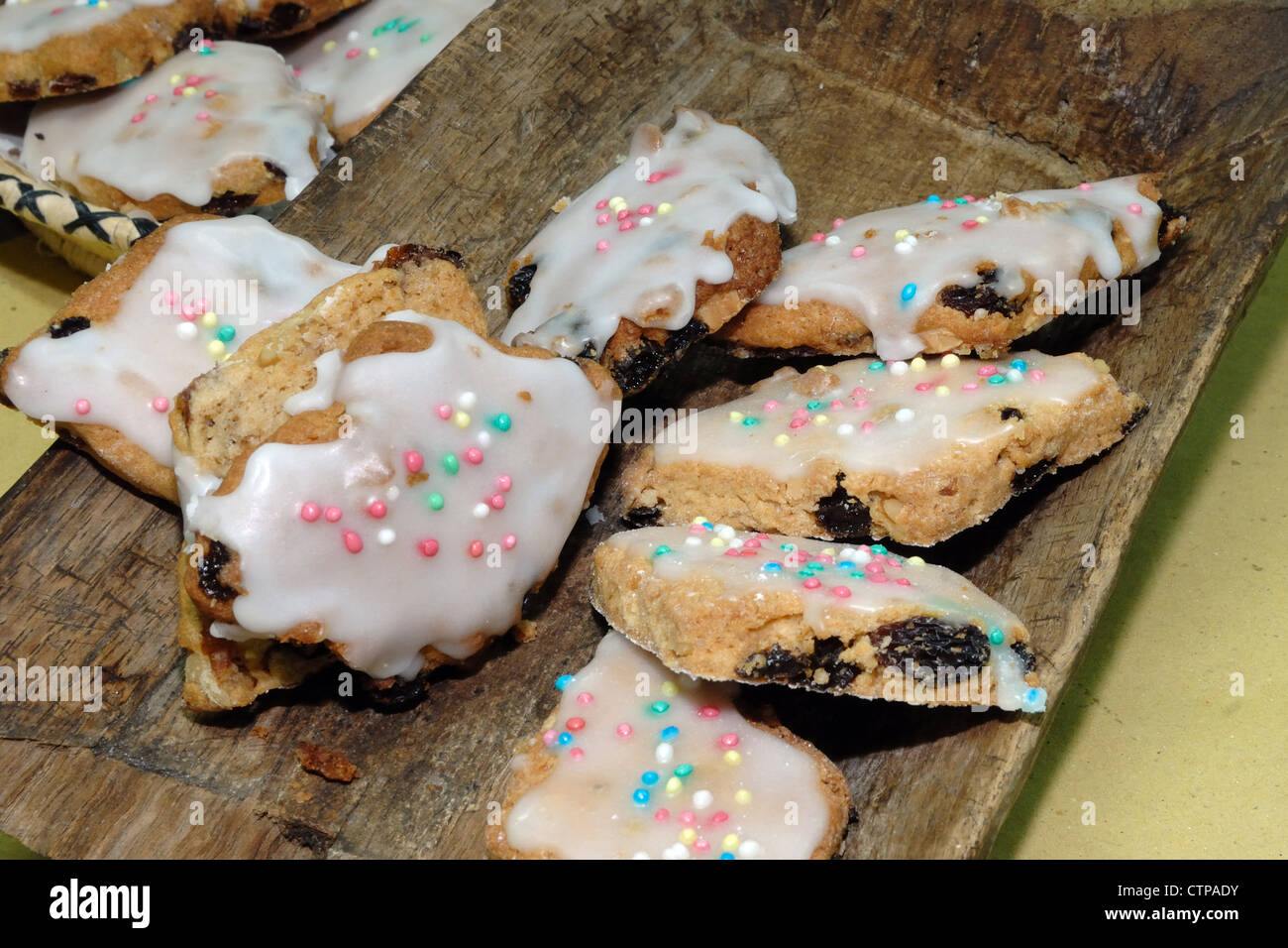 the pabassinas,traditional sardinian Cookies Made from raisin, Sardinia ...
