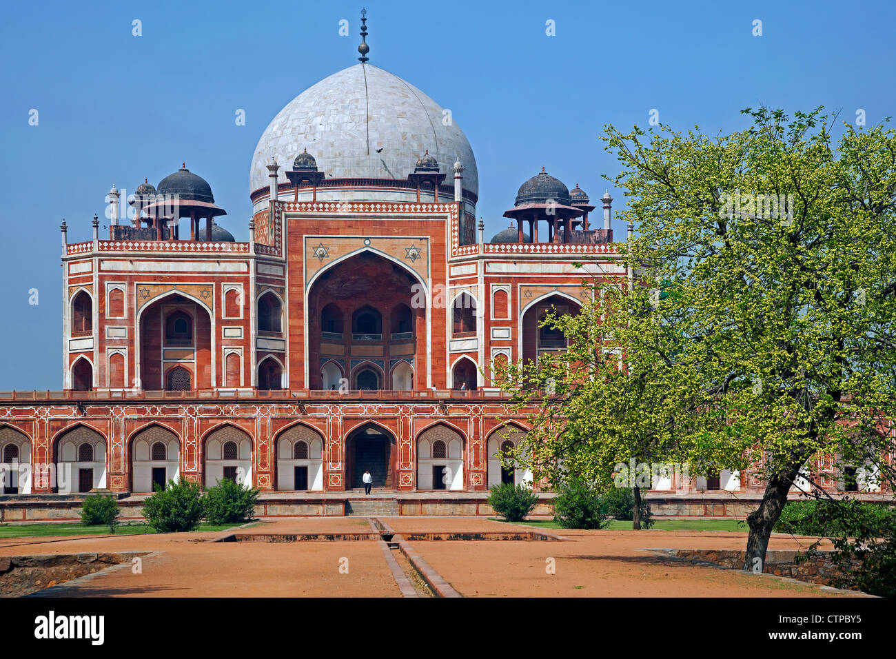 Charbagh Garden of the Tomb of Humayun in Delhi, India Stock Photo - Alamy