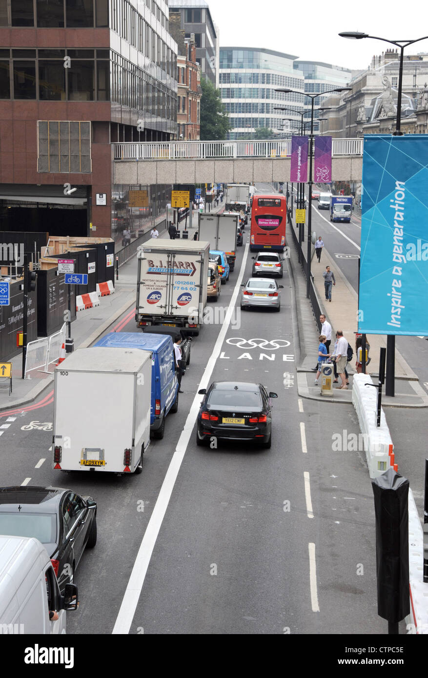 27/07/12 Official Olympic vehicles using the London 2012 Olympic Games ...