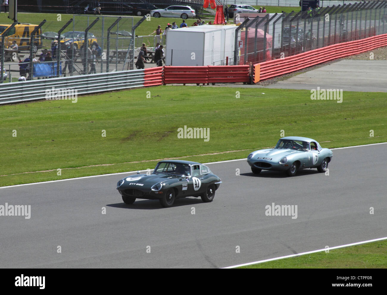 Jaguar E-Types at RAC Tourist Trophy for Historic Cars (pre-63 GT ...