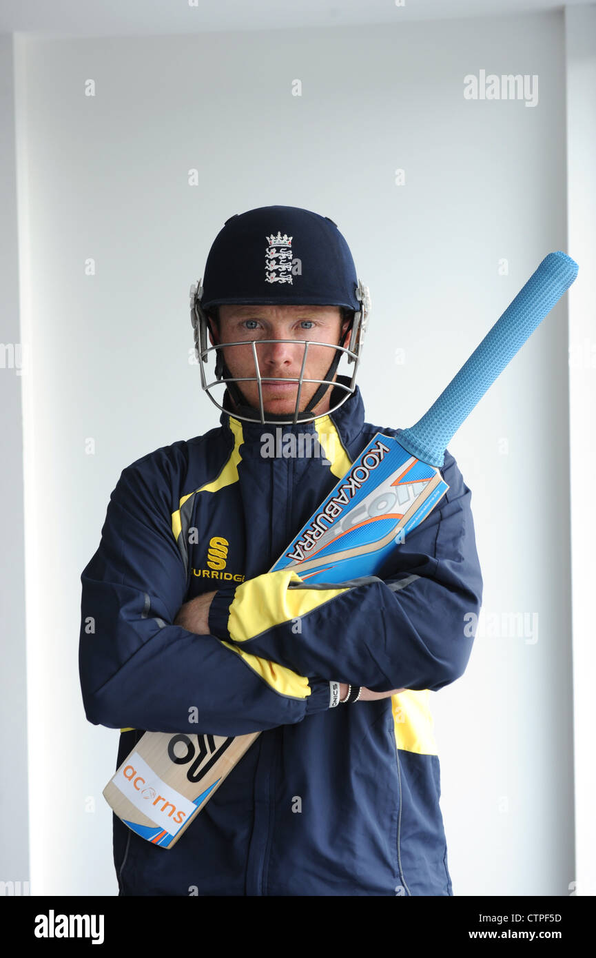 England and Warwickshire cricketer Ian Bell Stock Photo - Alamy