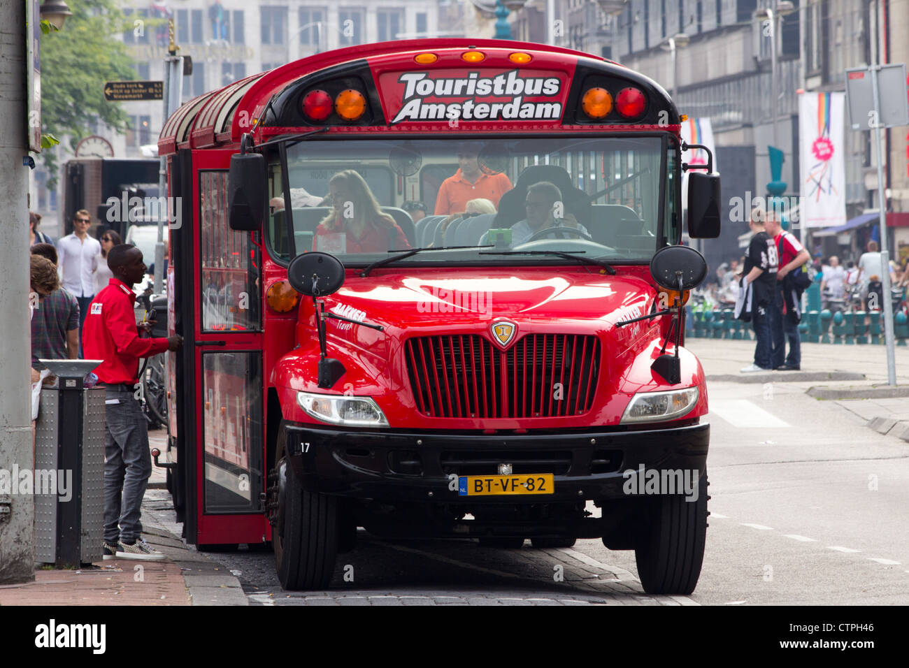 Touristbus hi-res stock photography and images - Alamy