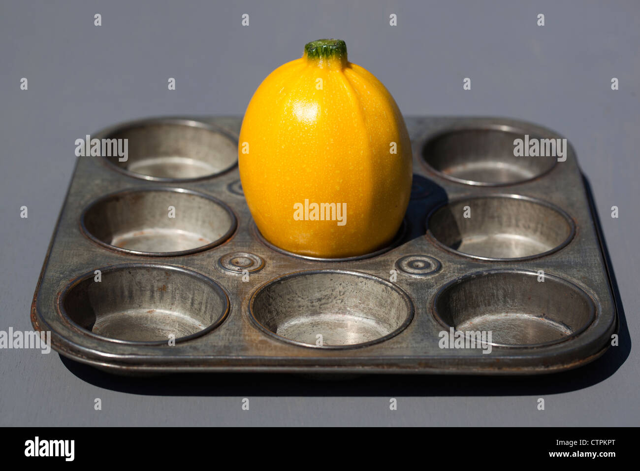 Summer ball courgette hi-res stock photography and images - Alamy