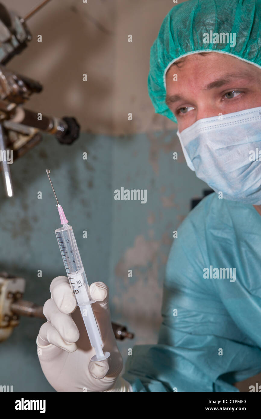 Surgeon prepare make injection before coming difficult surgery Stock ...