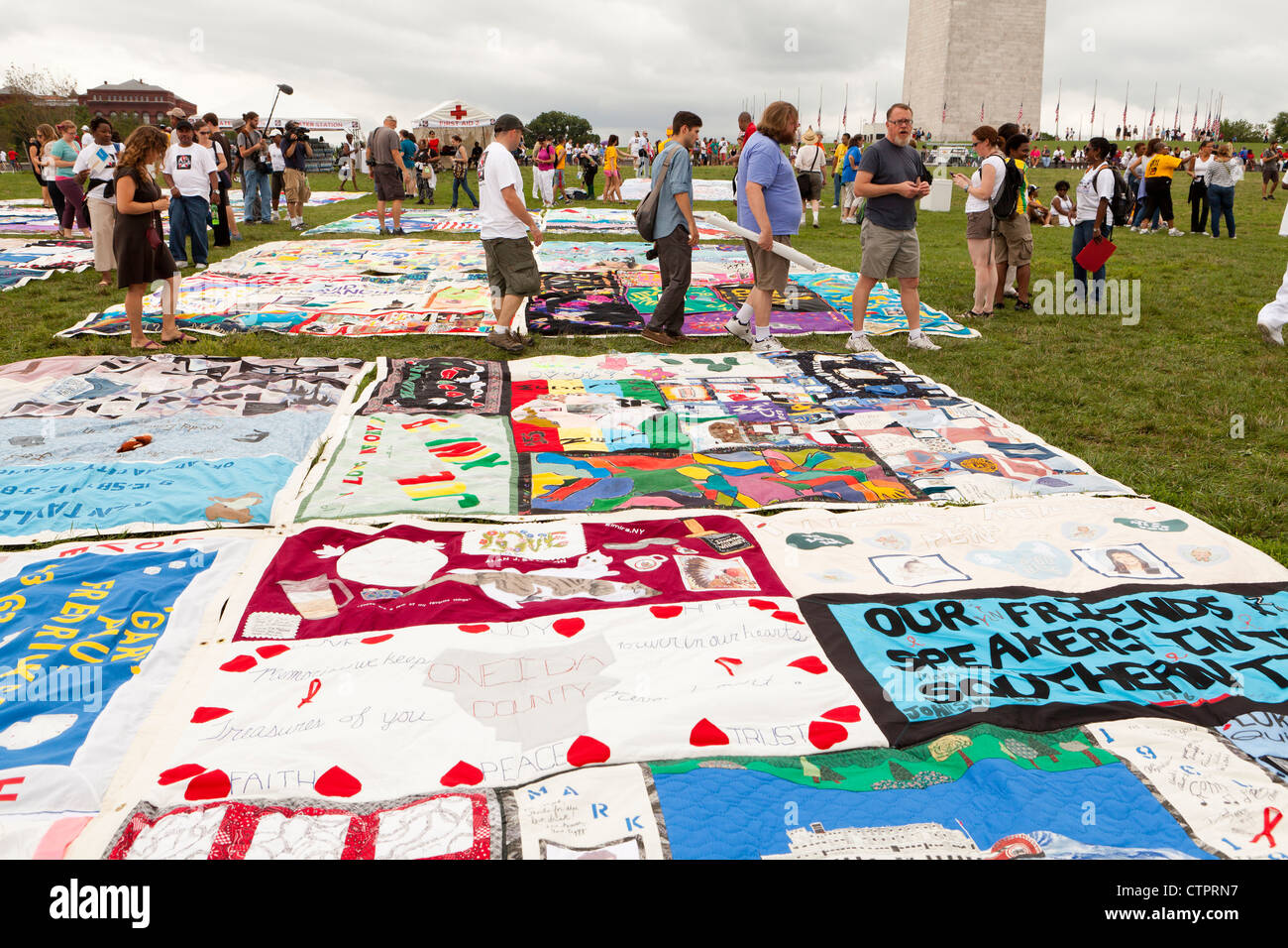 Aids memorial quilts High Resolution Stock Photography and Images - Alamy