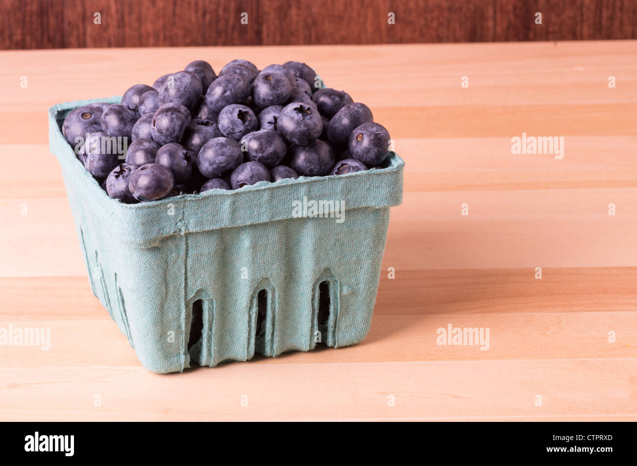 Blueberry pint hi-res stock photography and images - Alamy