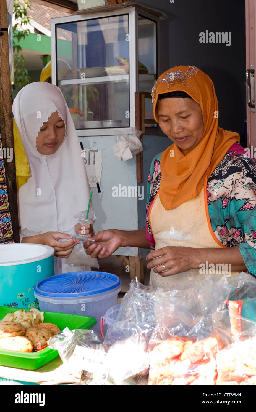 Buying snacks at school hi-res stock photography and images - Alamy