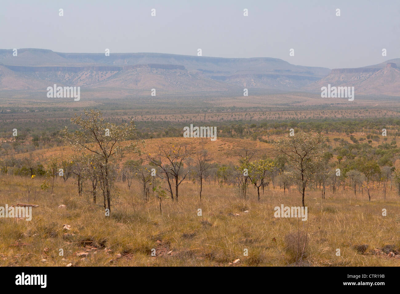View over the Cockburn Ranges from the Pentecost River lookout ...