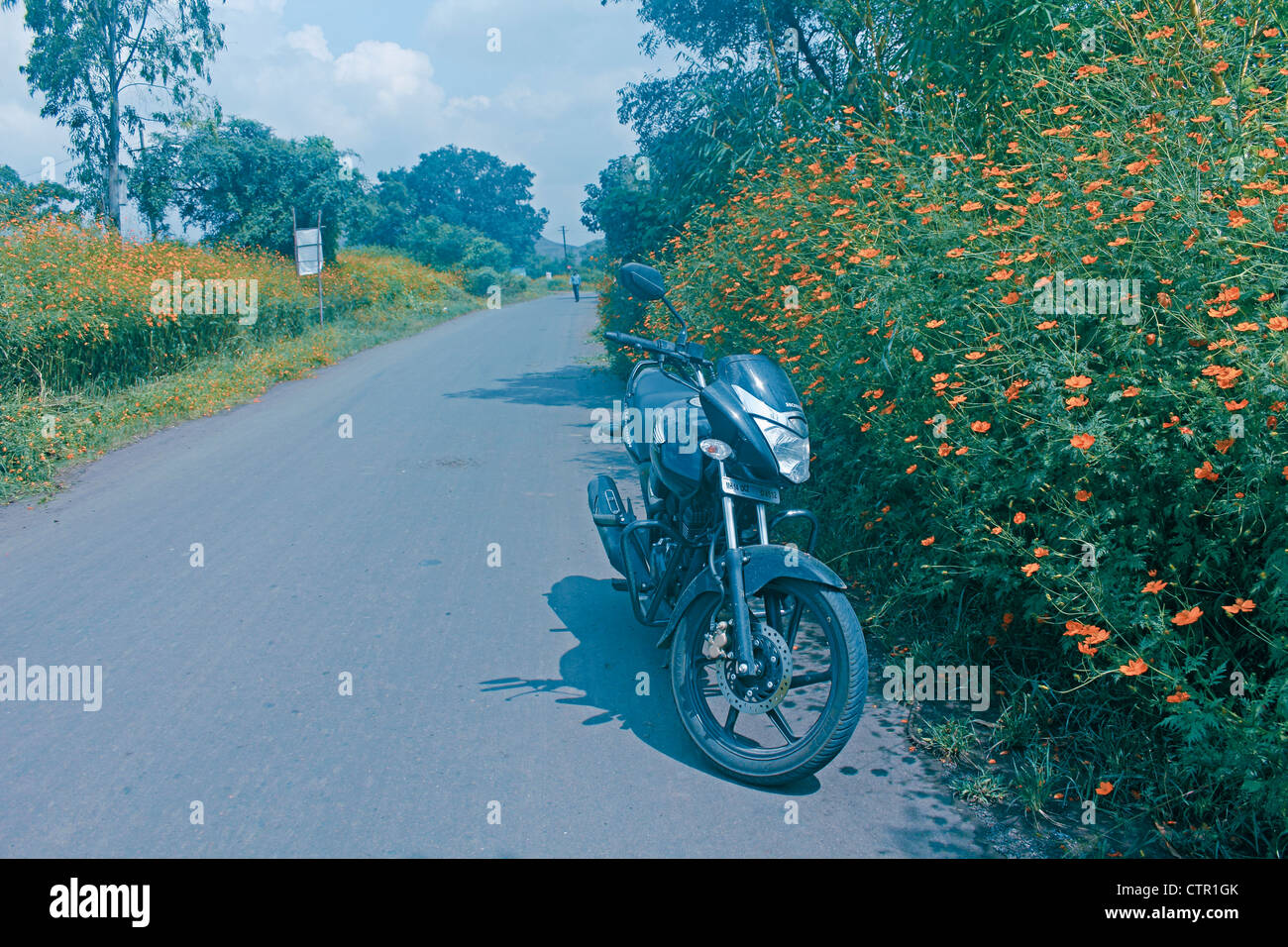 Motorbike Bike Cycle Drive India Journey Machine Motor Motorcycle ...