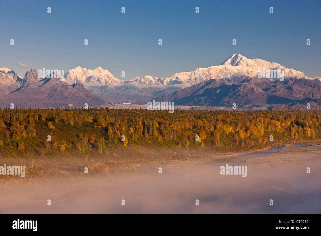 Denali south viewpoint hi-res stock photography and images - Alamy