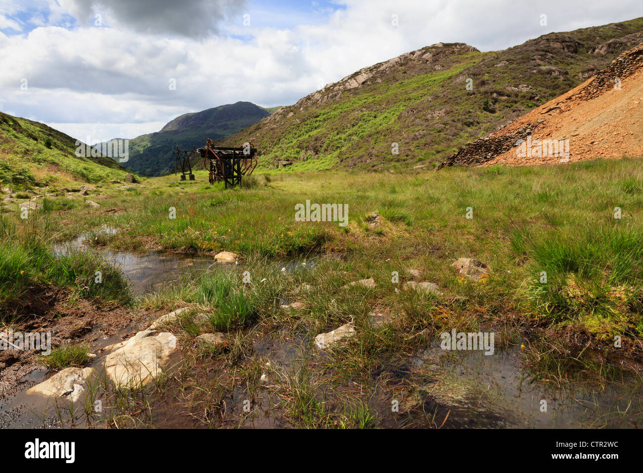 Slag heap wales hi-res stock photography and images - Alamy