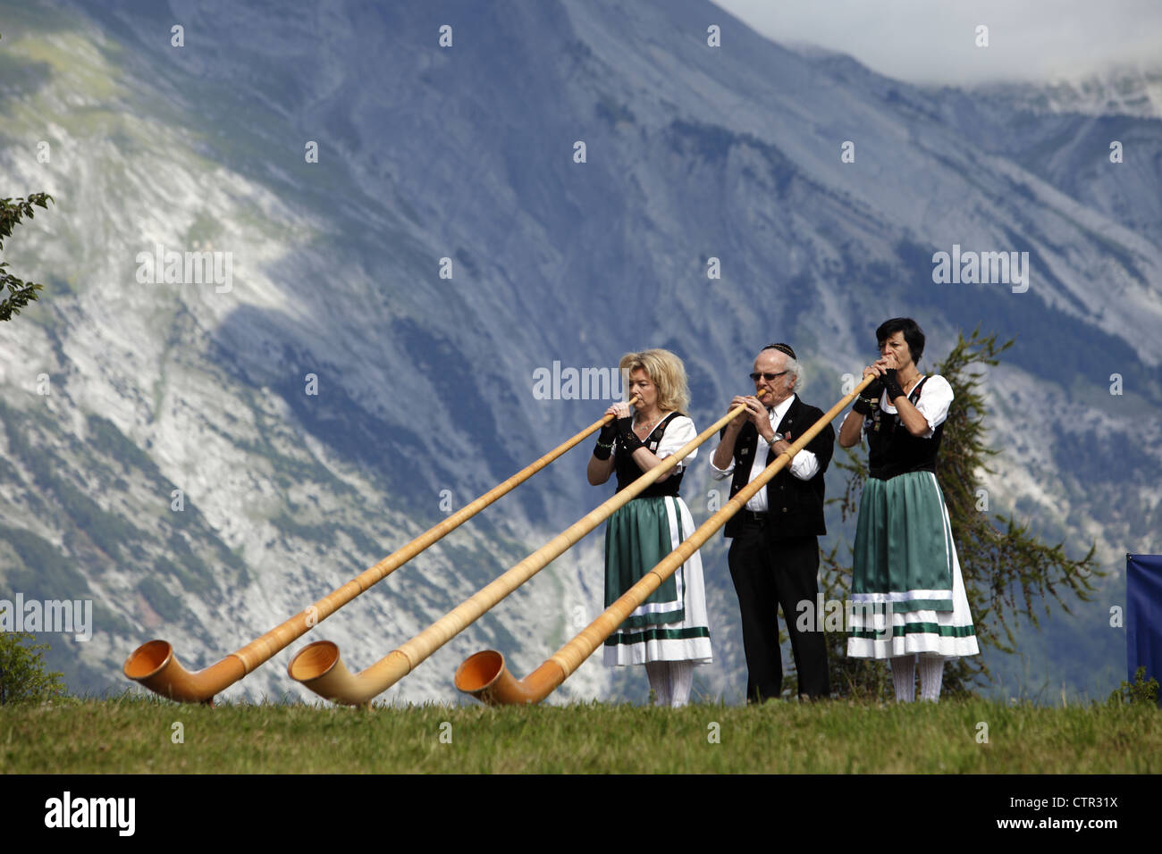 Alphorn hi-res stock photography and images - Alamy