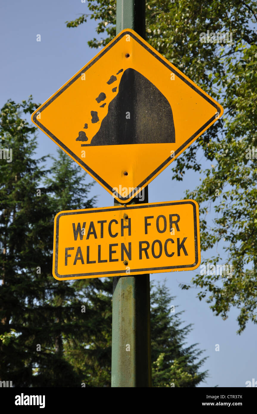 Warning rock slide hi-res stock photography and images - Alamy