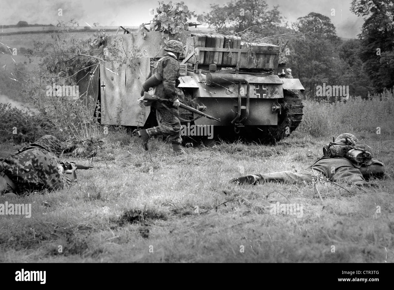 B/W image - German Soldiers in battle during the last months of WW2 ...