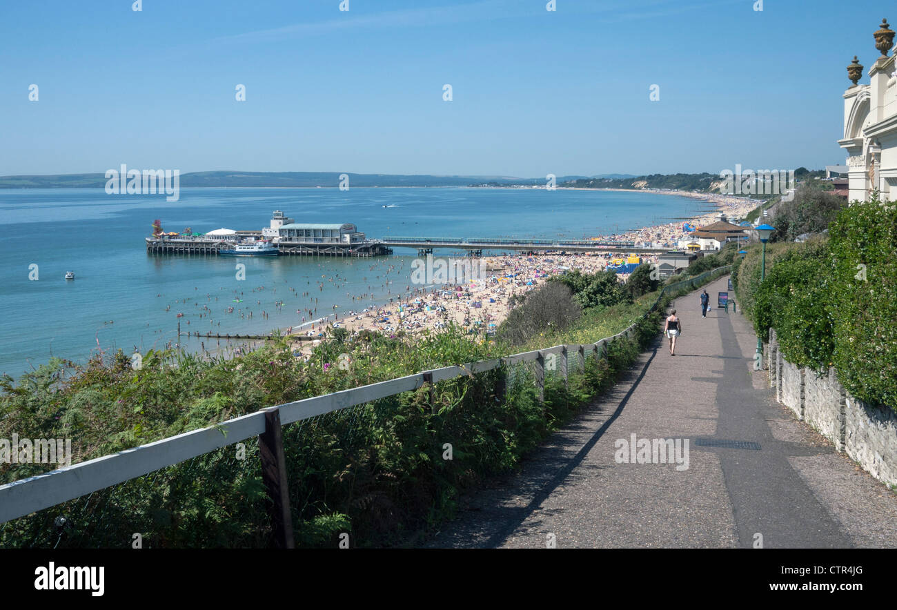 Bournemouth, East Cliff Footpath, beaches and Pier, Dorset, England, UK ...