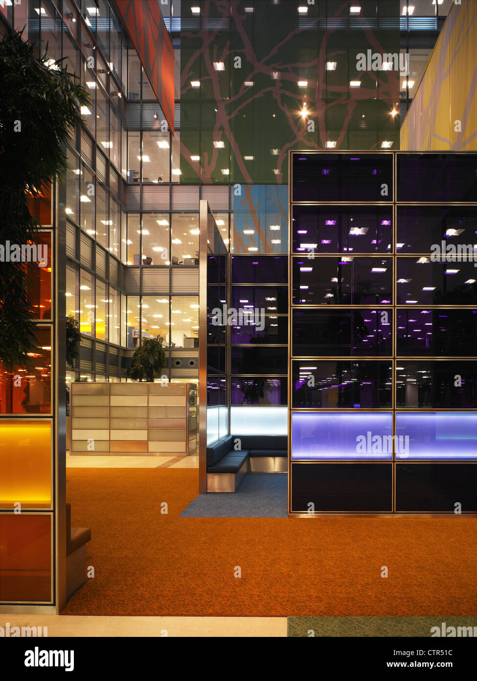 barclays general atrium view 24th floor Stock Photo - Alamy