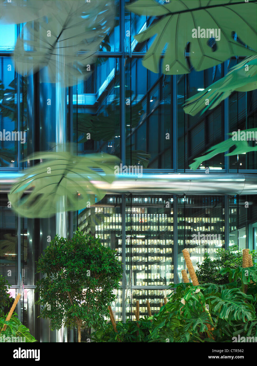 barclays 12th floor atrium Stock Photo - Alamy