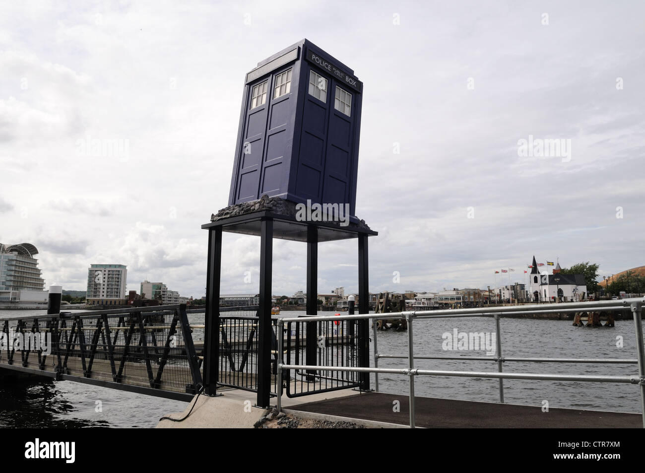 The Tardis outside The Doctor Who Experience Building Porth Teigr ...