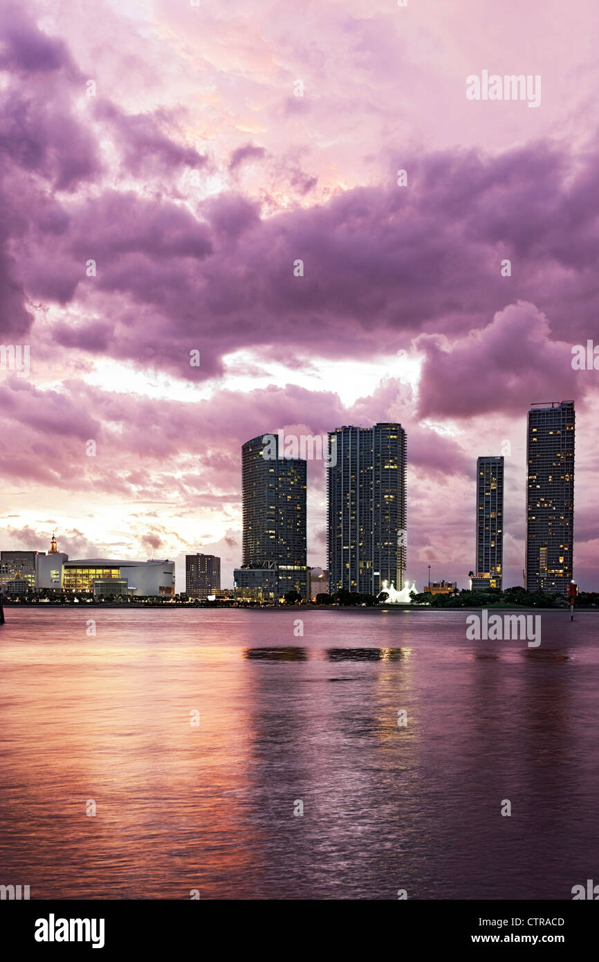 Evening miami hi-res stock photography and images - Alamy