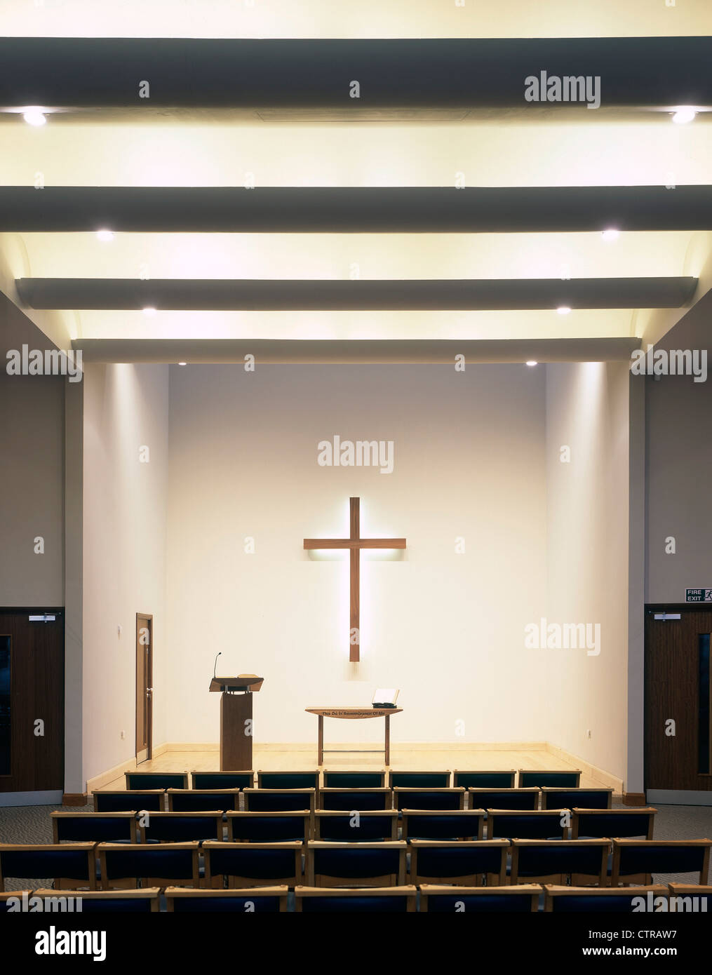 Interior methodist church hi-res stock photography and images - Alamy