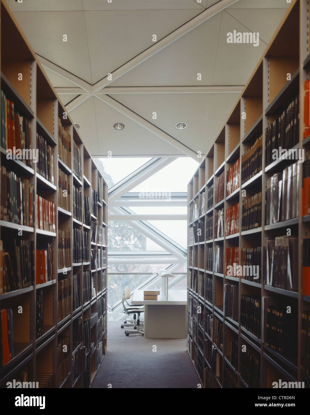 University of cambridge faculty of law hi-res stock photography and ...