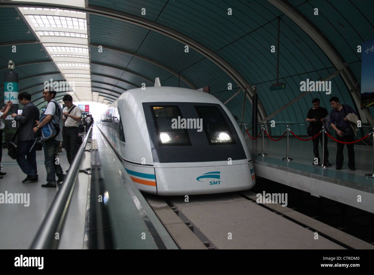 Shanghai maglev train shanghai transrapid hi-res stock photography and ...