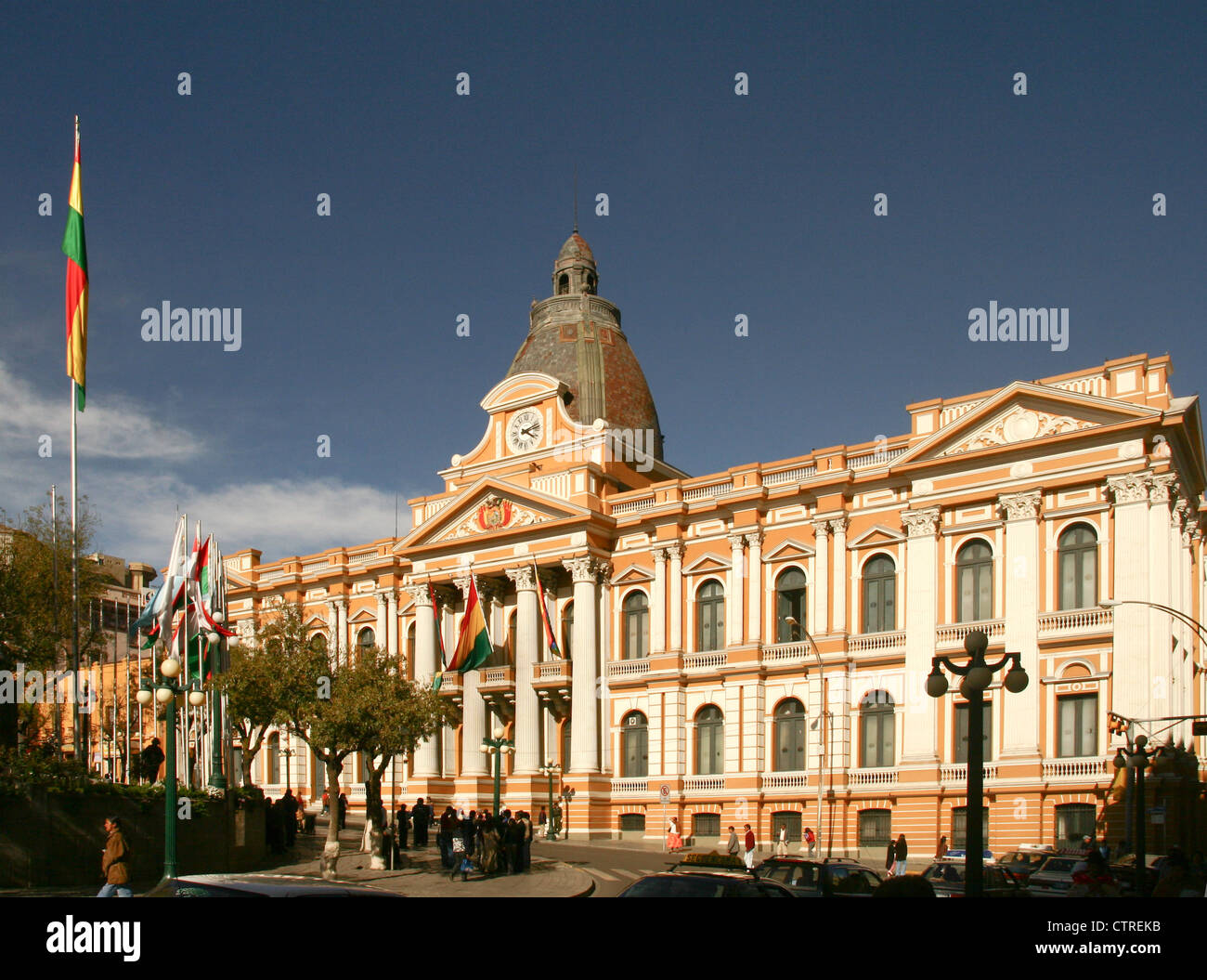 The government palace of Bolivia in Plaza Murillo La Paz Stock Photo ...