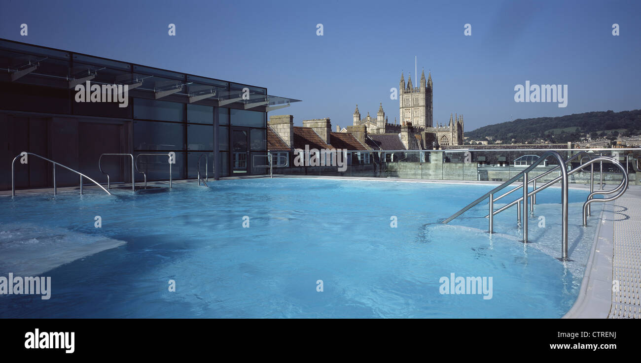 thema bath spa view to abbey from roof top pool Stock Photo - Alamy