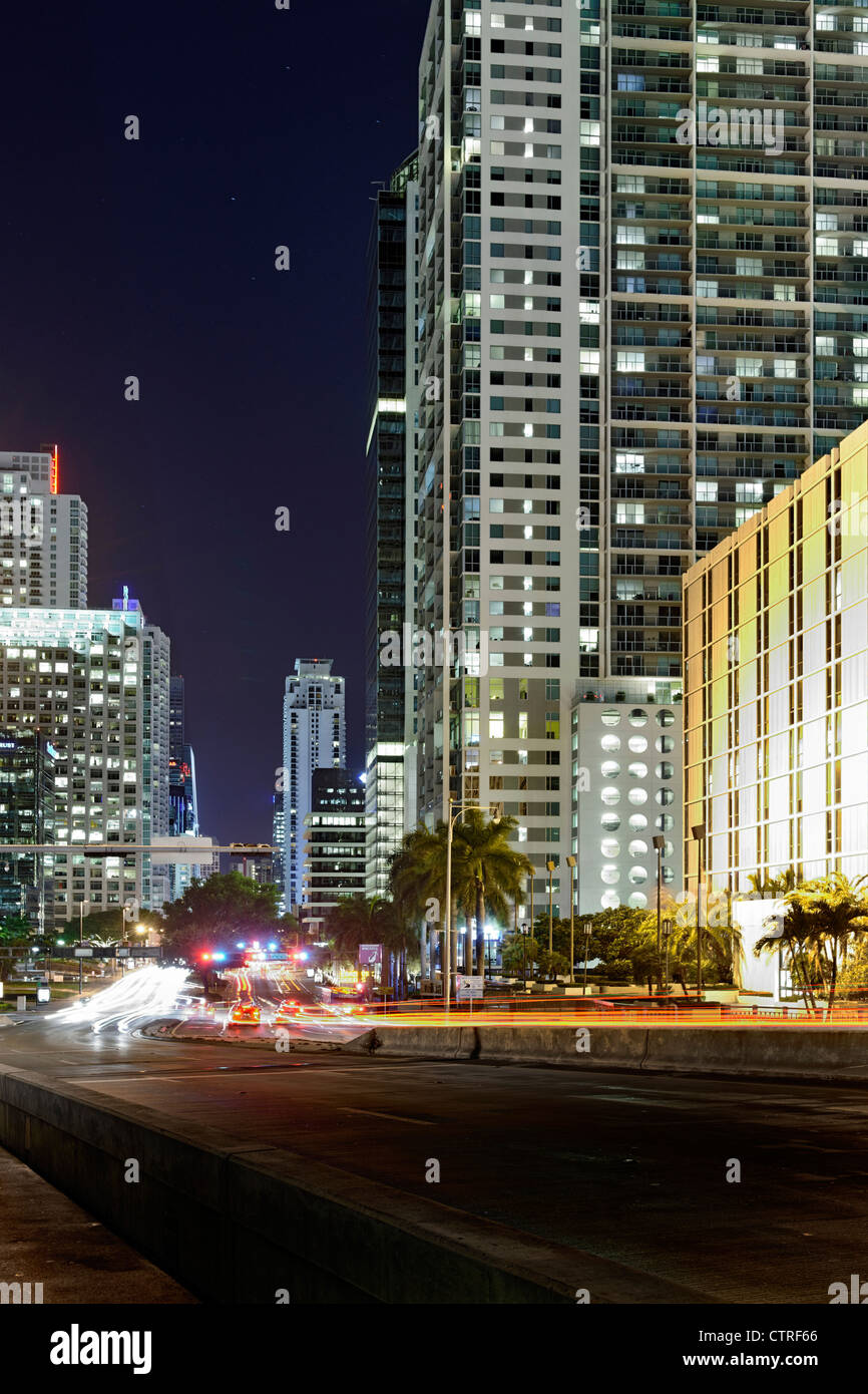 Traffic in the evening, Financial District, ICON Brickell, Brickell ...