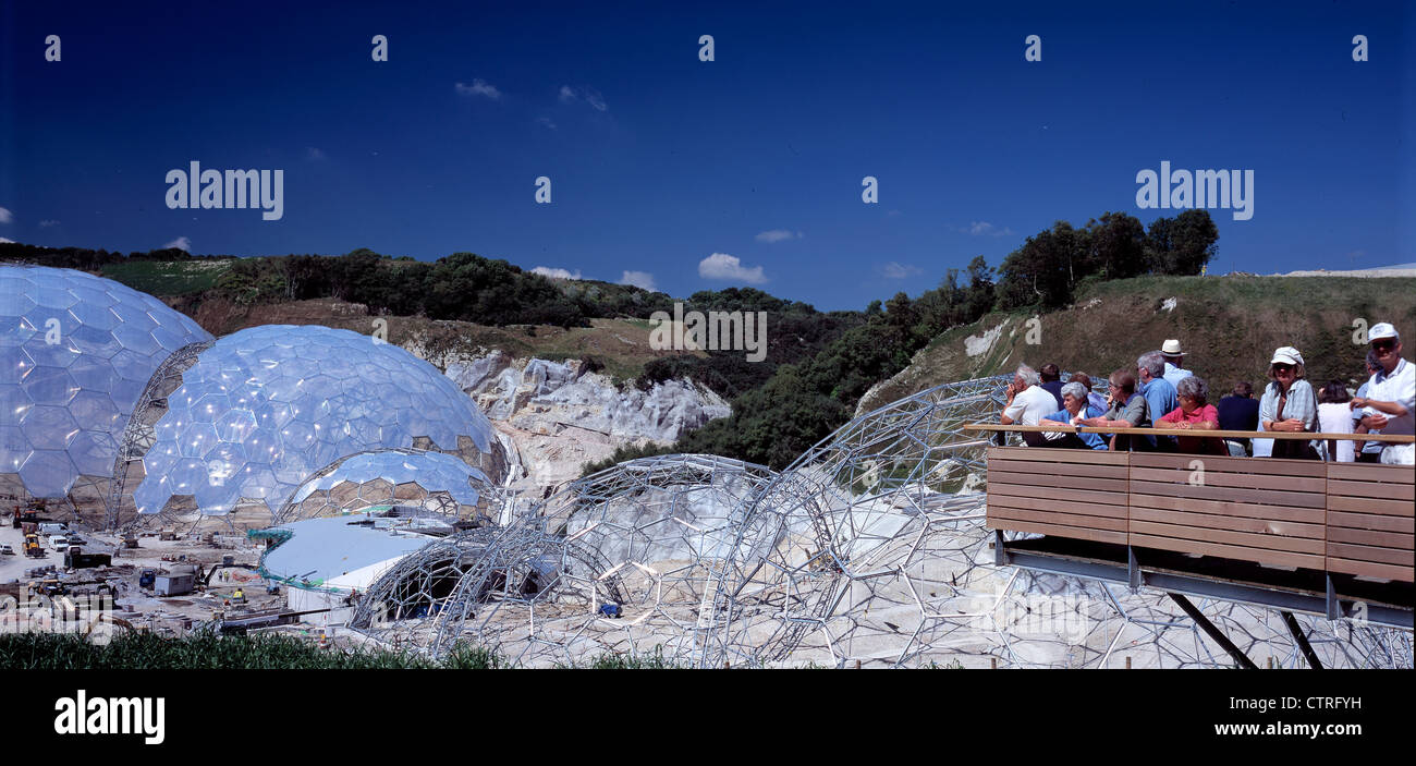 eden project viewing platform and spheres Stock Photo - Alamy