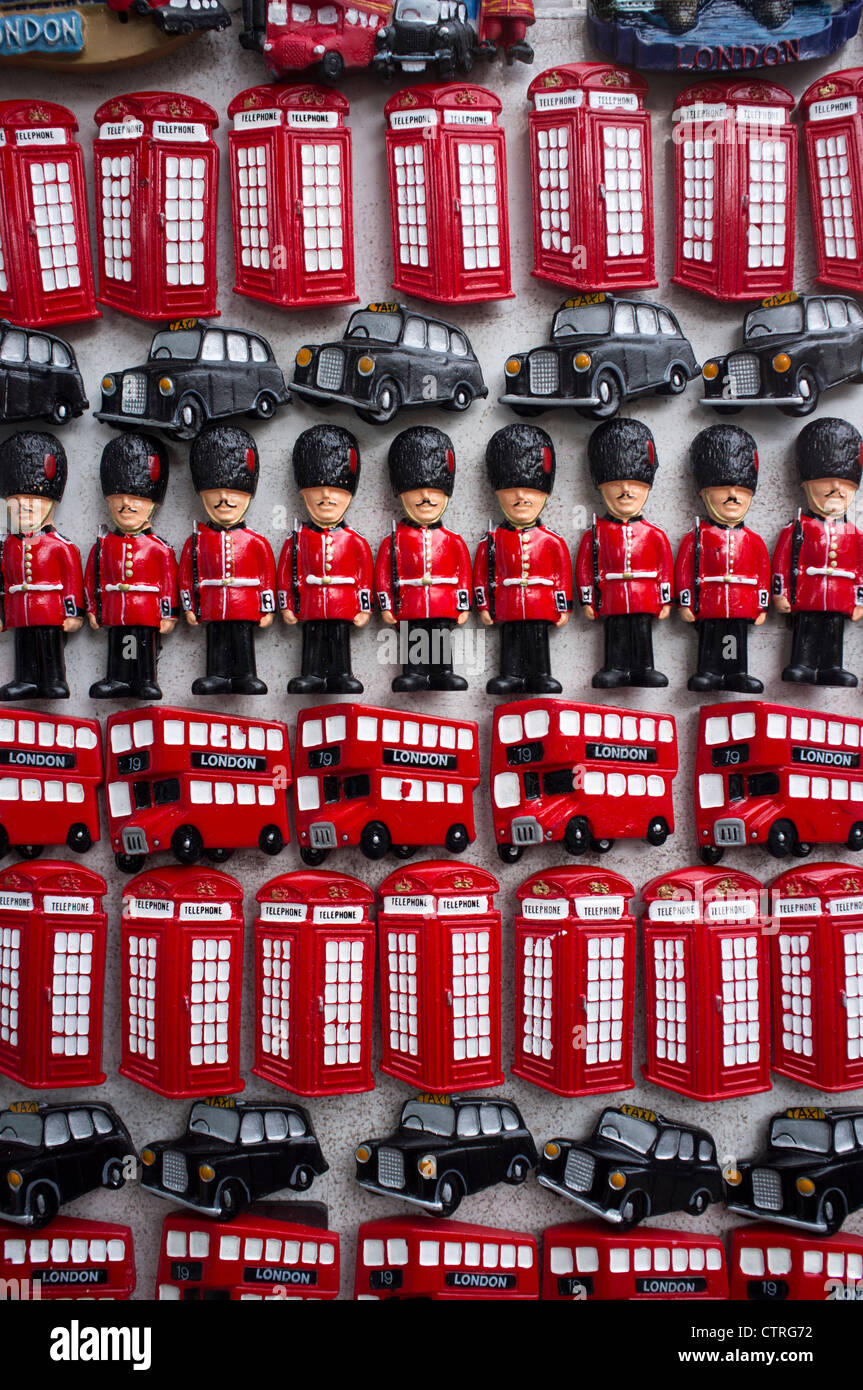 London Souvenir Fridge Magnets Stock Photo - Alamy