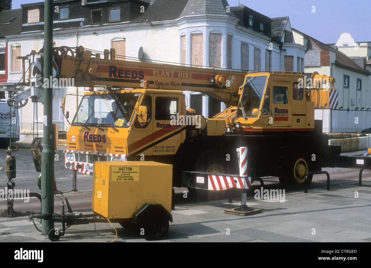 Movable cranes hi-res stock photography and images - Alamy