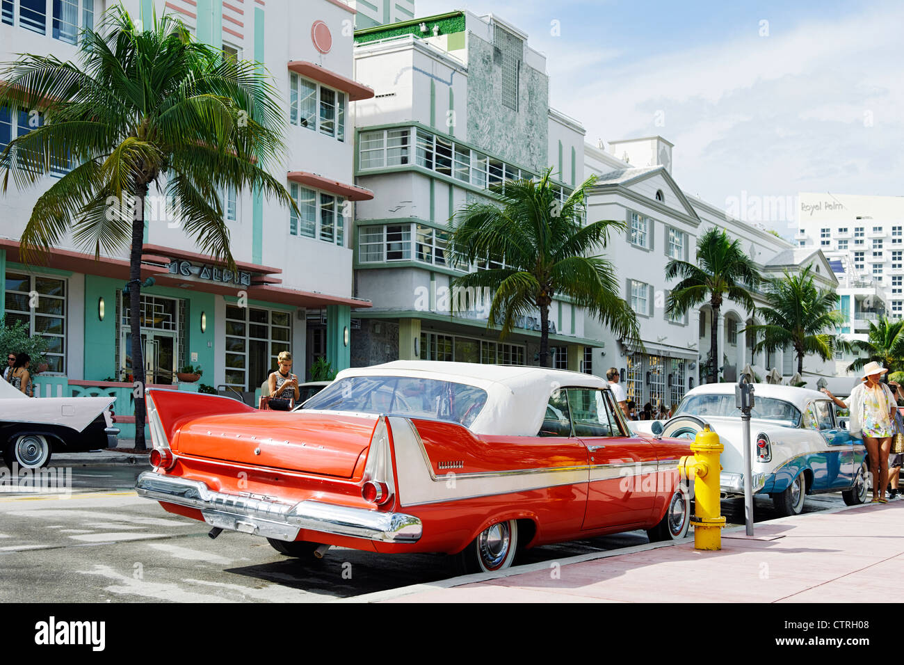 Vintage car miami hi-res stock photography and images - Alamy